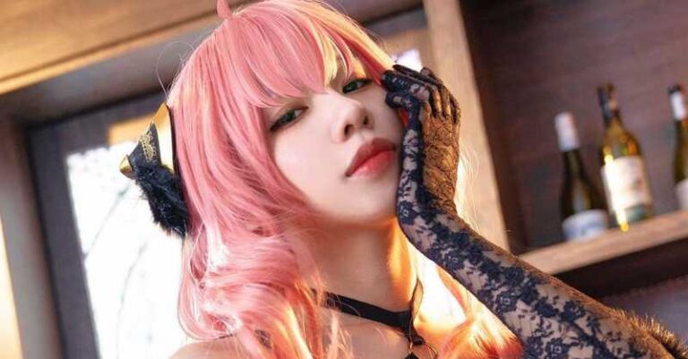 Cosplay Da Anya Adulta Versão Assassina Você Sabia Anime